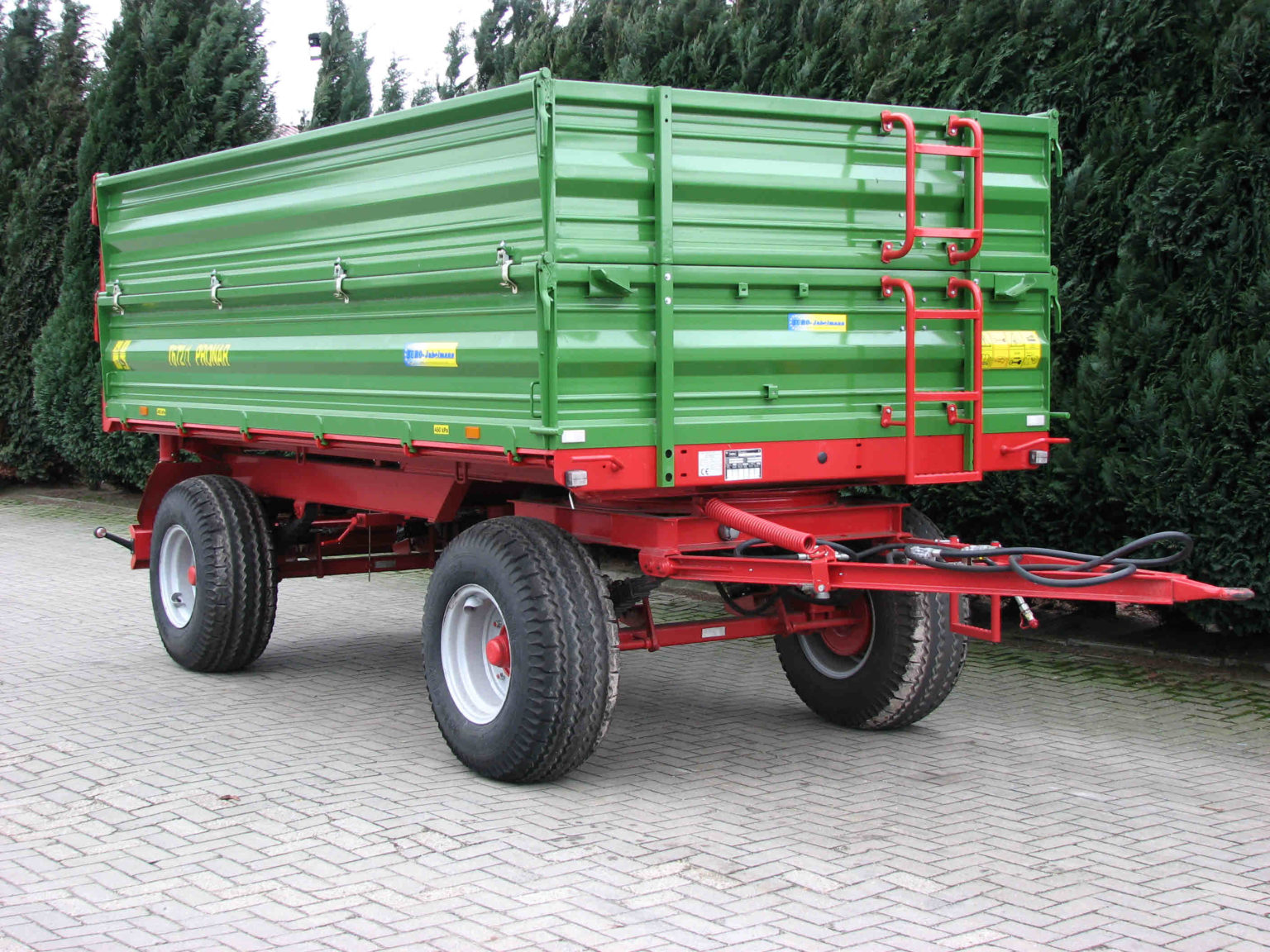 Zweiachs-Dreiseitenkipper – Euro-Jabelmann